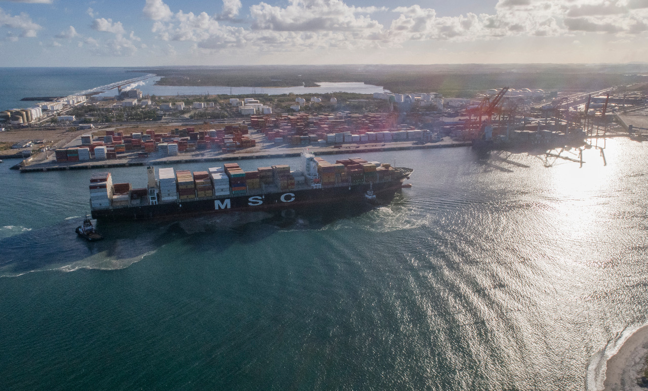 Porto de Suape assina acordo com Autoridade Marítima do Panamá