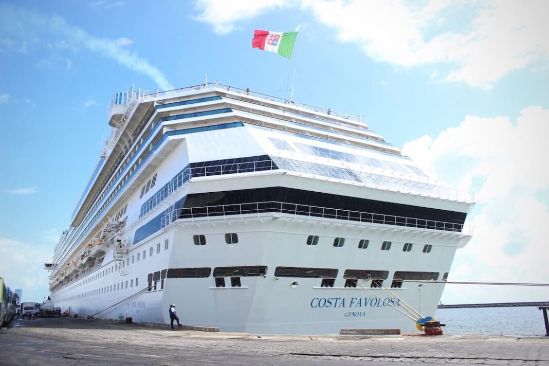 Recife recebe Costa Favolosa e Viking Jupiter na temporada de cruzeiros